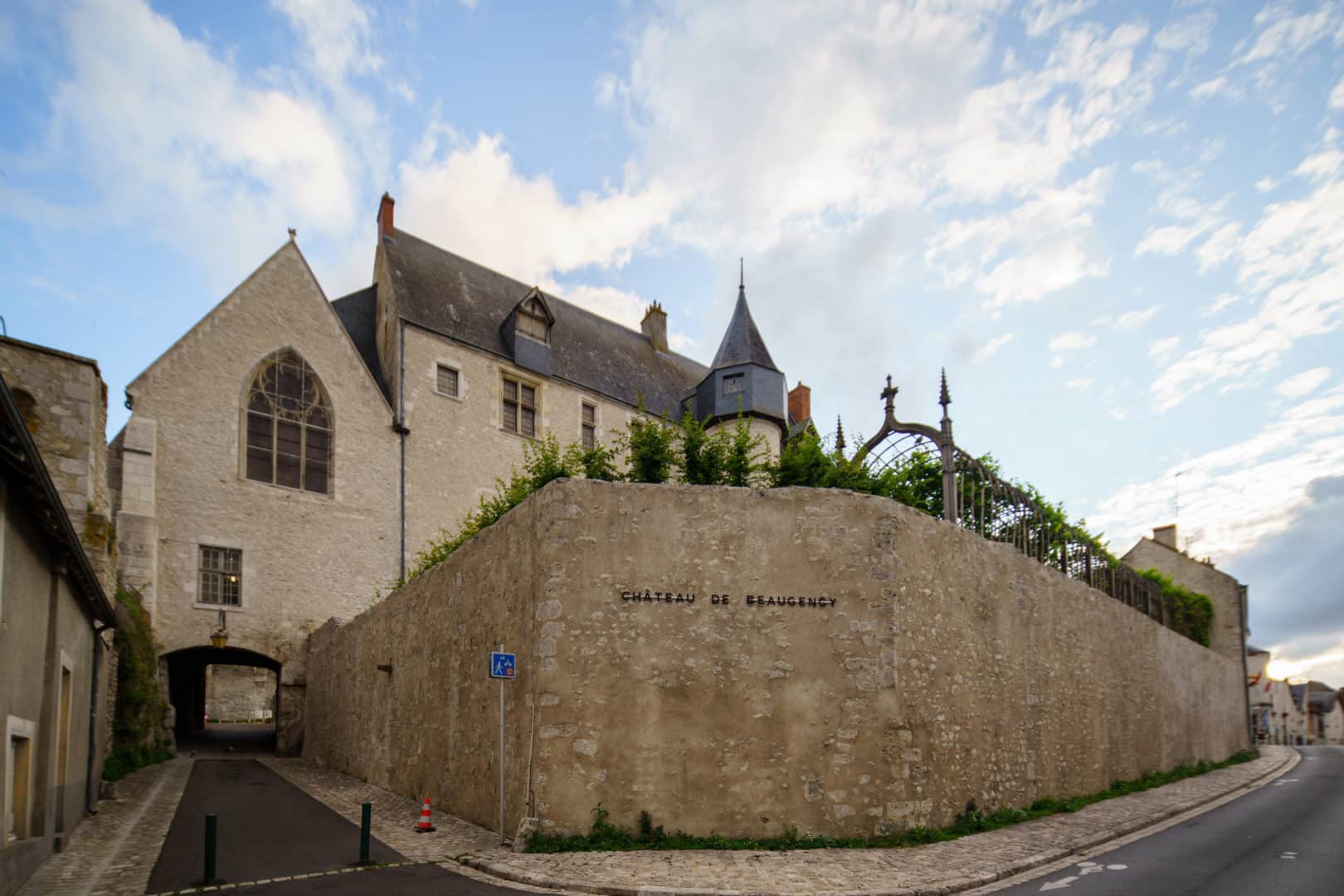 Informations Pratiques : Planifiez votre visite au Château de Beaugency