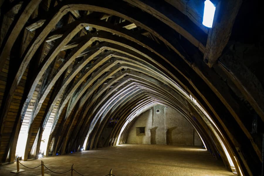 Discover the Château de Beaugency and immerse yourself in its history